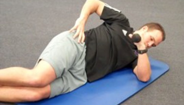 Functionally Fit: Dumbbell Shoulder Rotations - PFP media