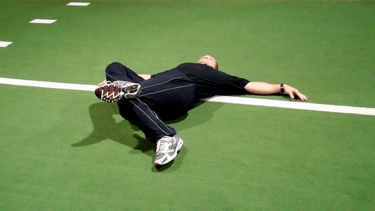 Functionally Fit: Lying Hip Internal Rotation Stretch - PFP media