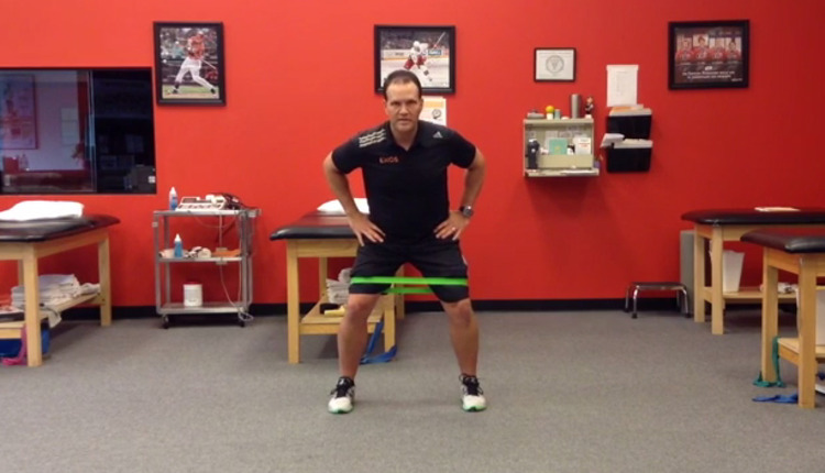 Mini-band lateral stepping exercise for personal trainers - PFP media
