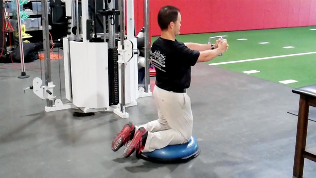 Functionally Fit: Unstable Tall Kneeling Pallof Press - PFP media